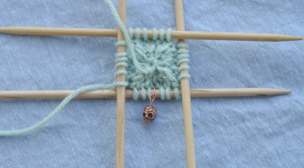 Tutorial: The Emily Ocker Cast On – E. Elliott Knits